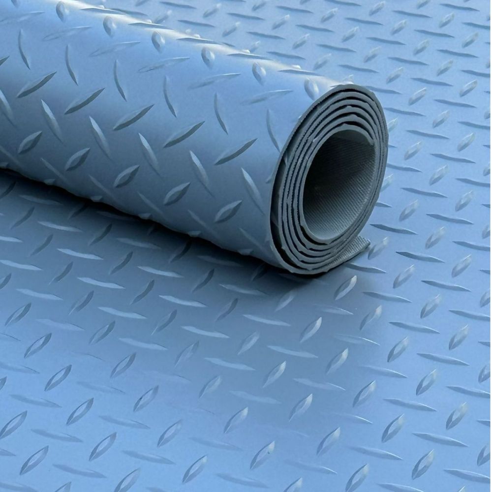 Large Diamond PVC Flooring Rolls | Checker Plate Vinyl Matting