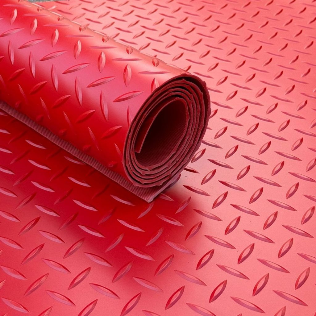 Large Diamond PVC Flooring Rolls | Checker Plate Vinyl Matting